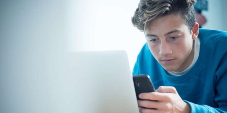 How Does Apple Screen Time Work? A Guide for Parents