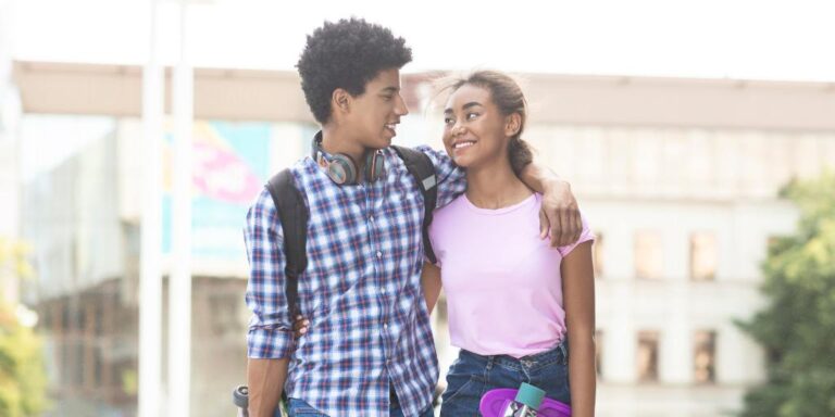 What Age Is Appropriate to Date: A Parent's Guide