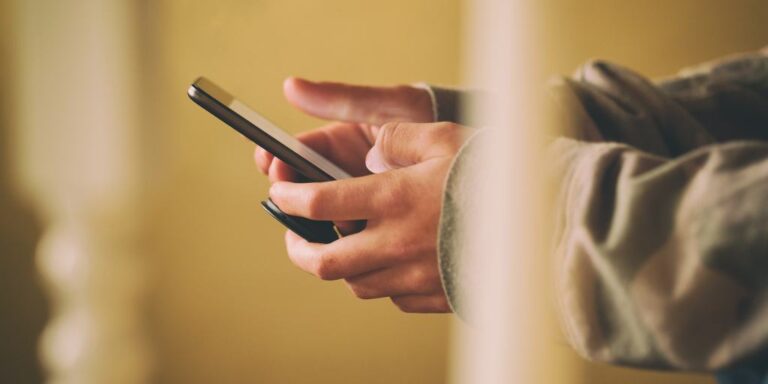 Secret Messaging Apps: What Parents Need to Know About Hidden Chats